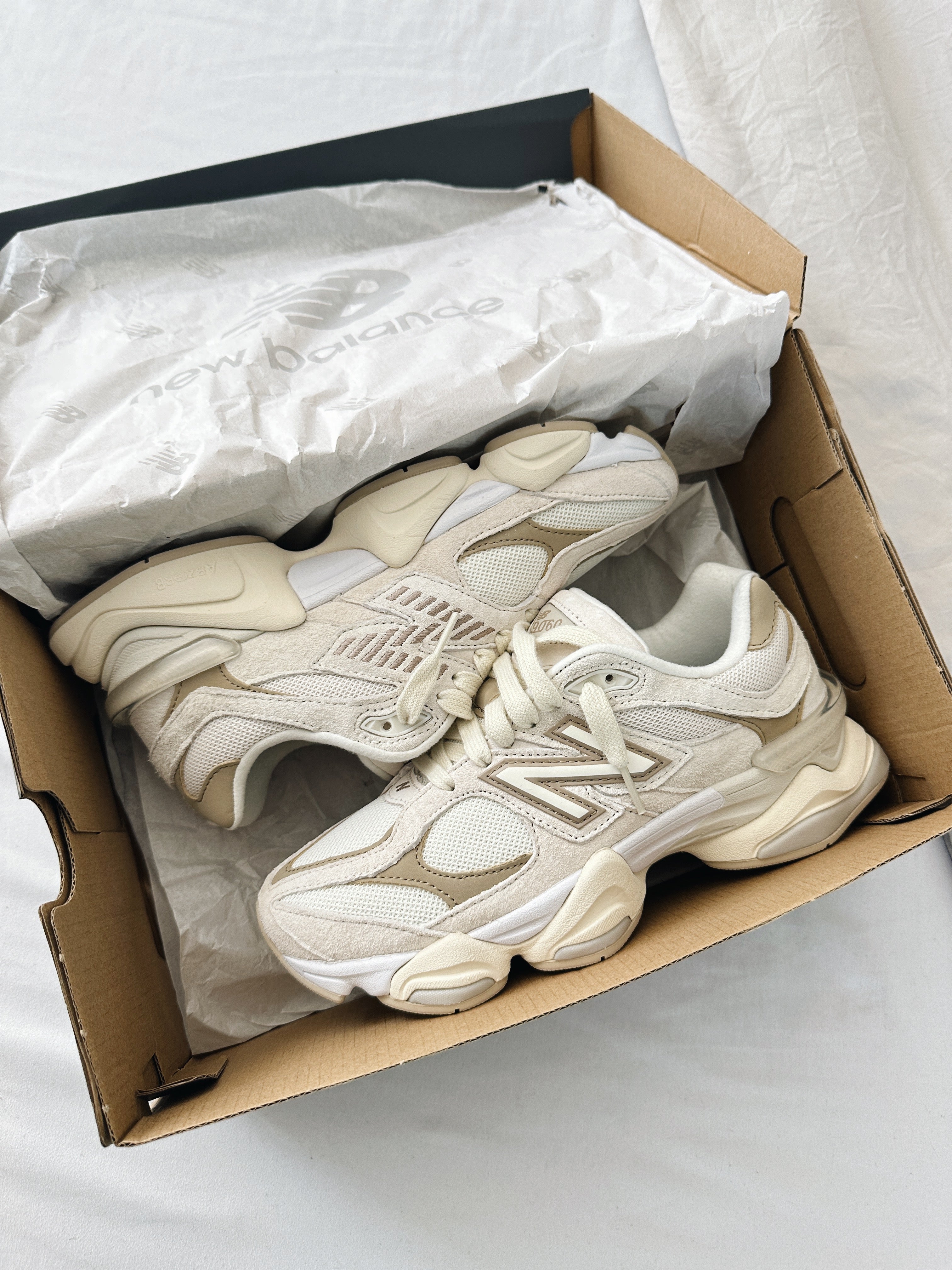 New Balance – SWOOSH